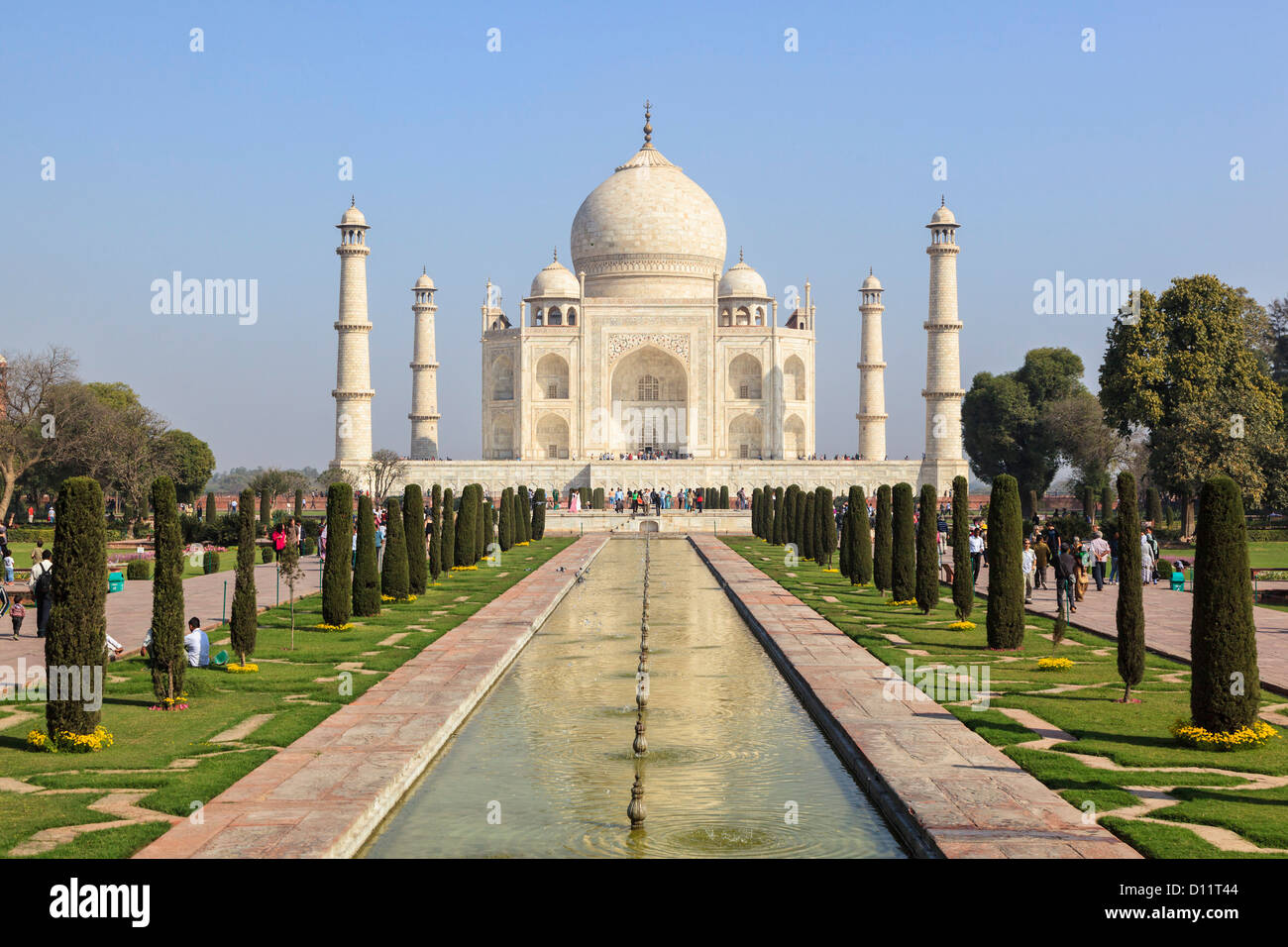 India, Uttar Pradesh, Agra, View of Taj Mahal Stock Photo - Alamy