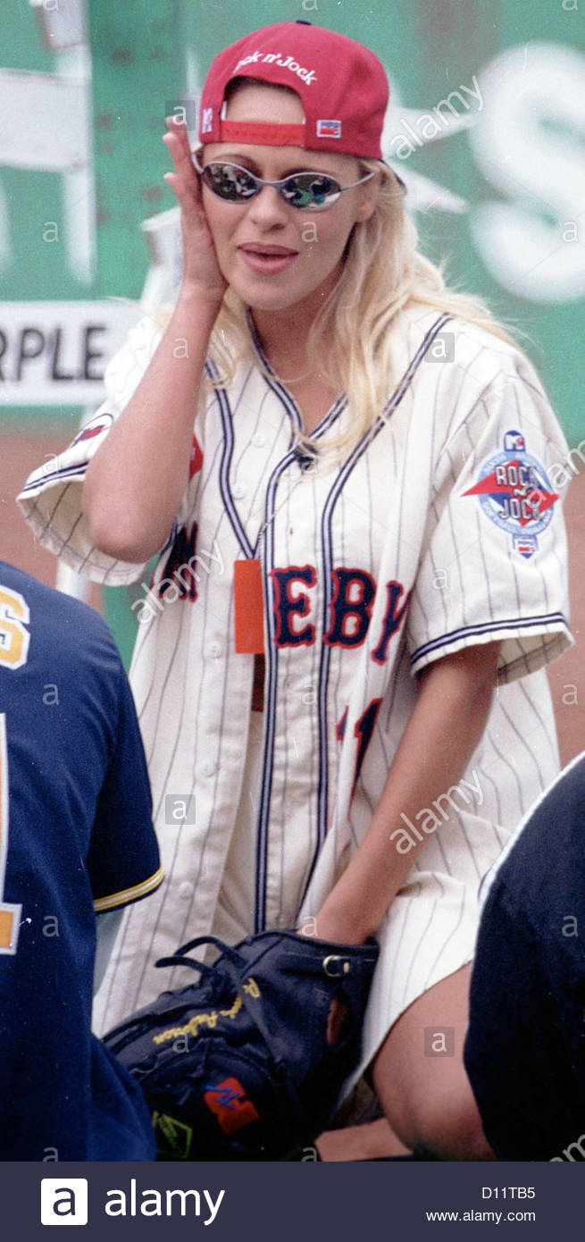 Pamela Anderson Baywatch Stock Photos & Pamela Anderson Baywatch Stock ...