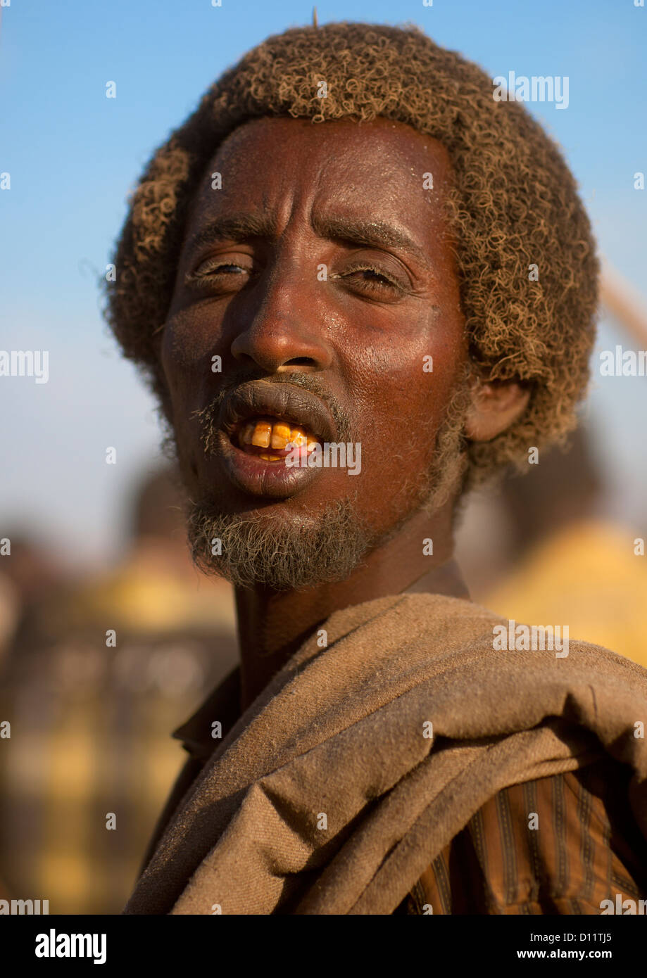 Portrait Of A Karrayyu Tribe Man With Traditional Gunfura Hairstyle ...