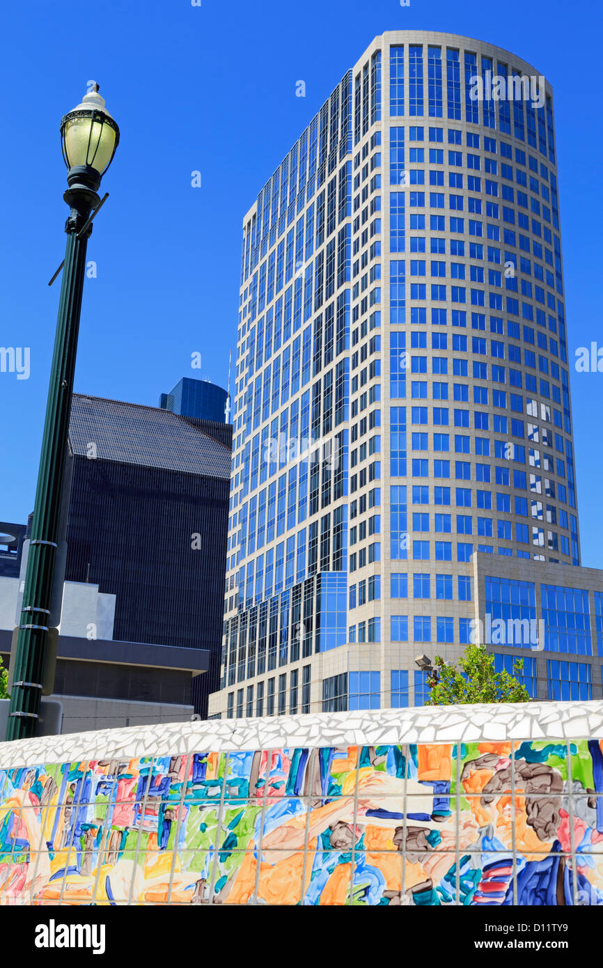 Market square tower houston hi-res stock photography and images - Alamy