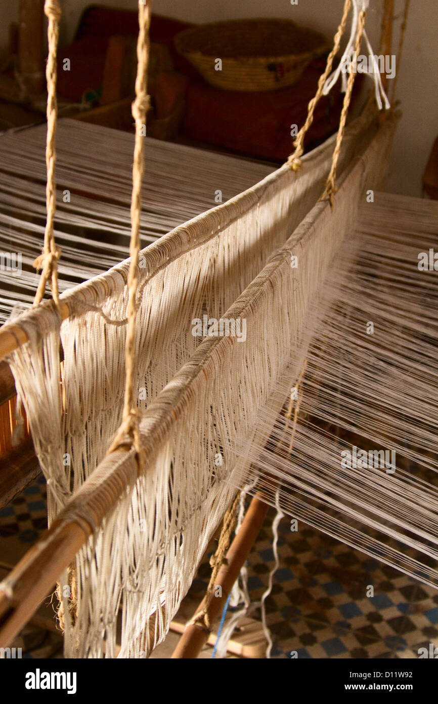 Morocco, Fes, Medina, Loom, Cloth Stock Photo - Alamy