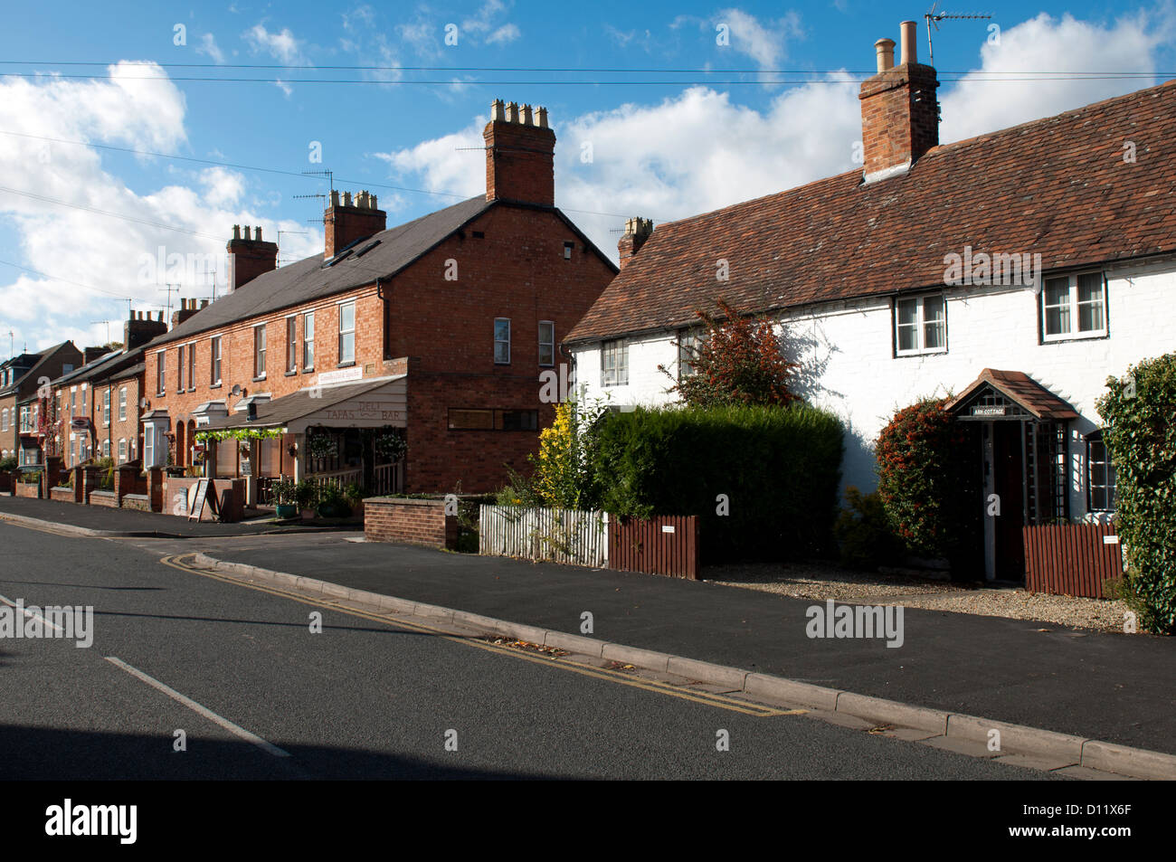 Tiddington hi-res stock photography and images - Alamy