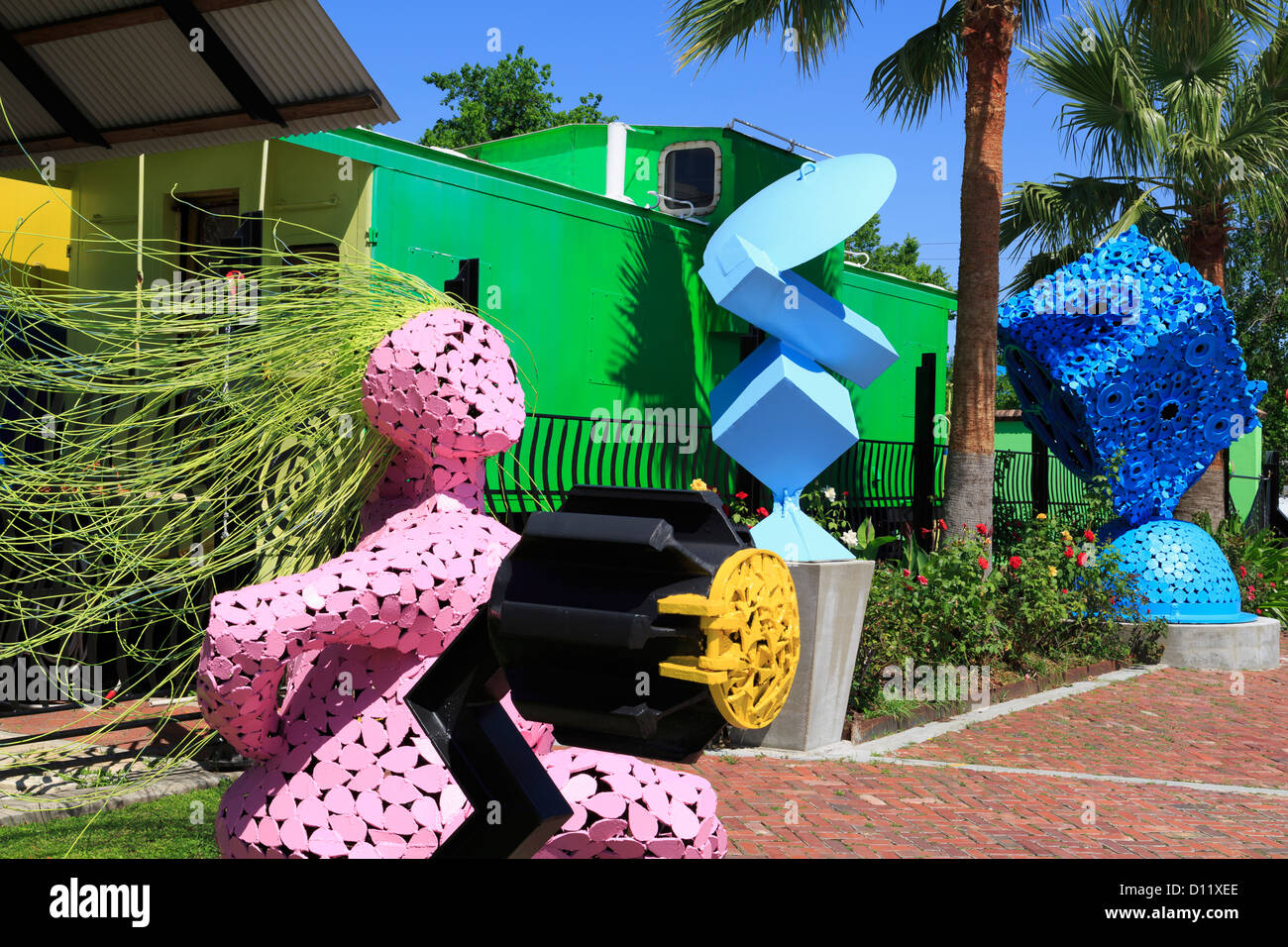 Rail Carriage House on Pease Street,Houston,Texas,USA Stock Photo - Alamy