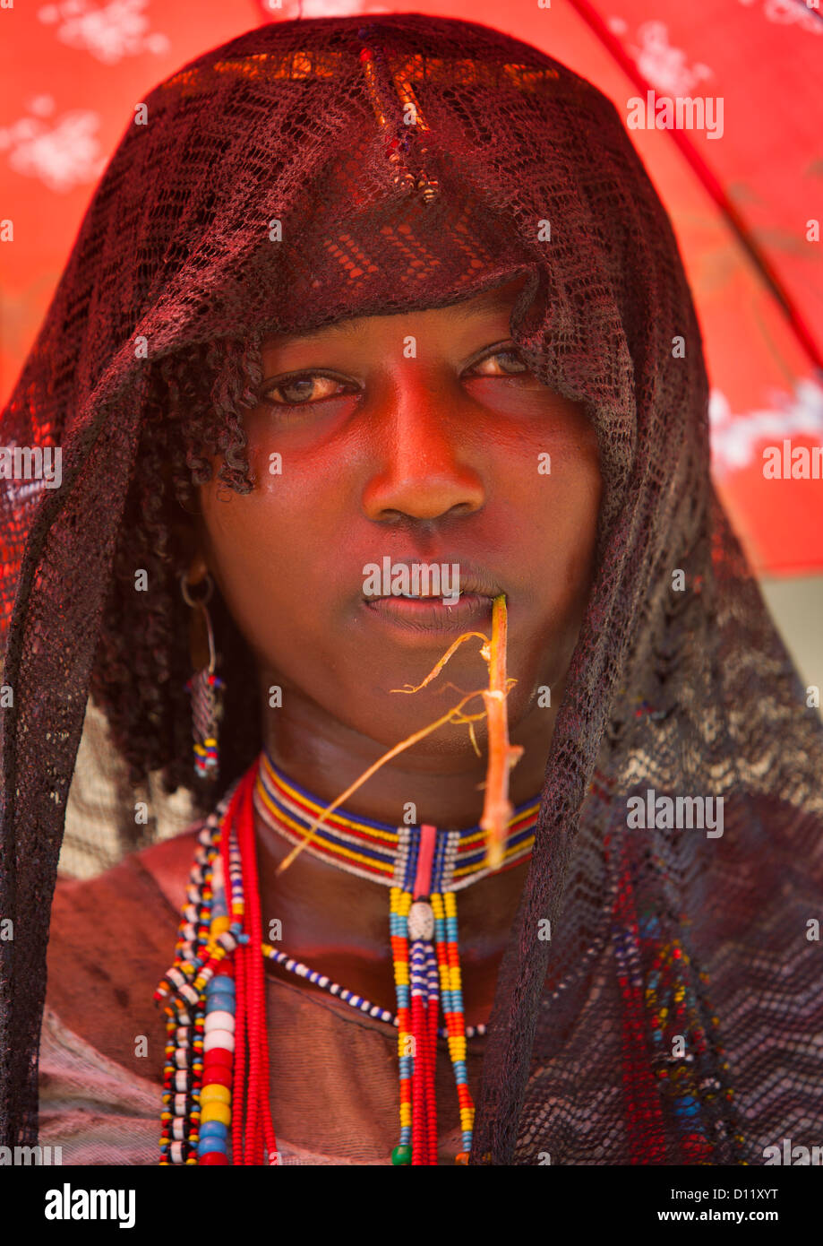 Karrayyu Tribe Woman With Black Headscarf And Colourful Necklaces Under ...