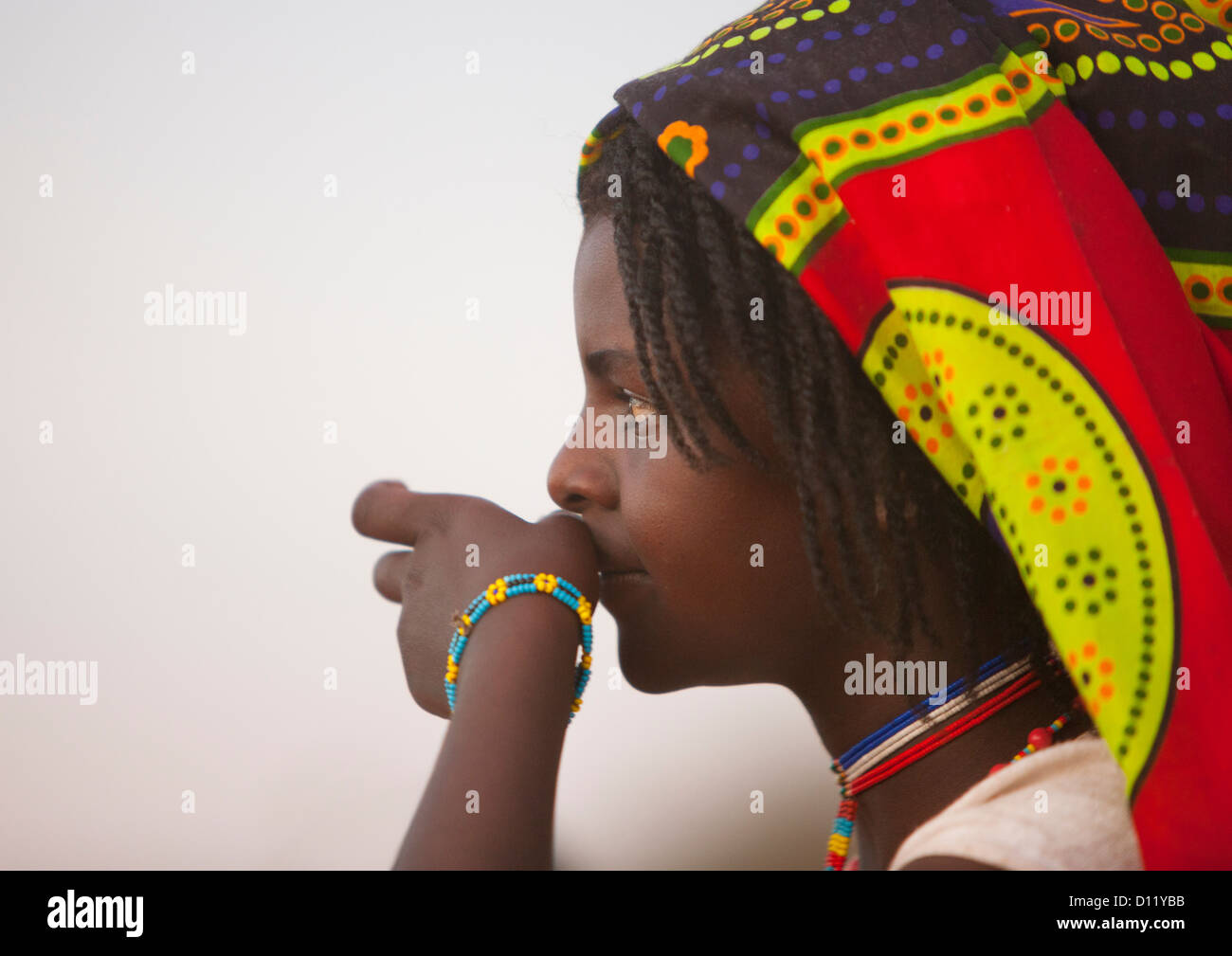 Profile Portrait Of A Karrayyu Tribe Teenage Girl With A Colourful ...