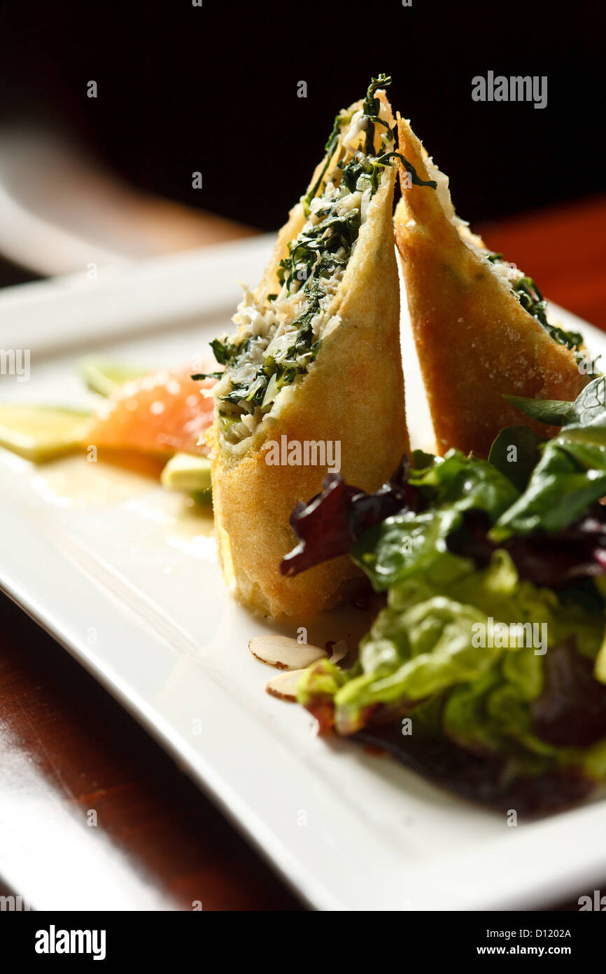 Robert Morris Inn, Oxford, Maryland, USA, crab spring rolls Stock Photo ...