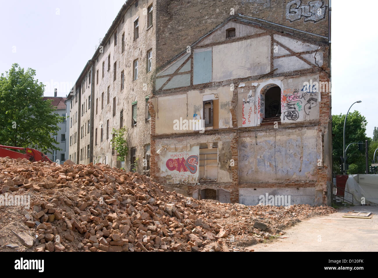 Berlin, Germany, house demolition Stock Photo - Alamy