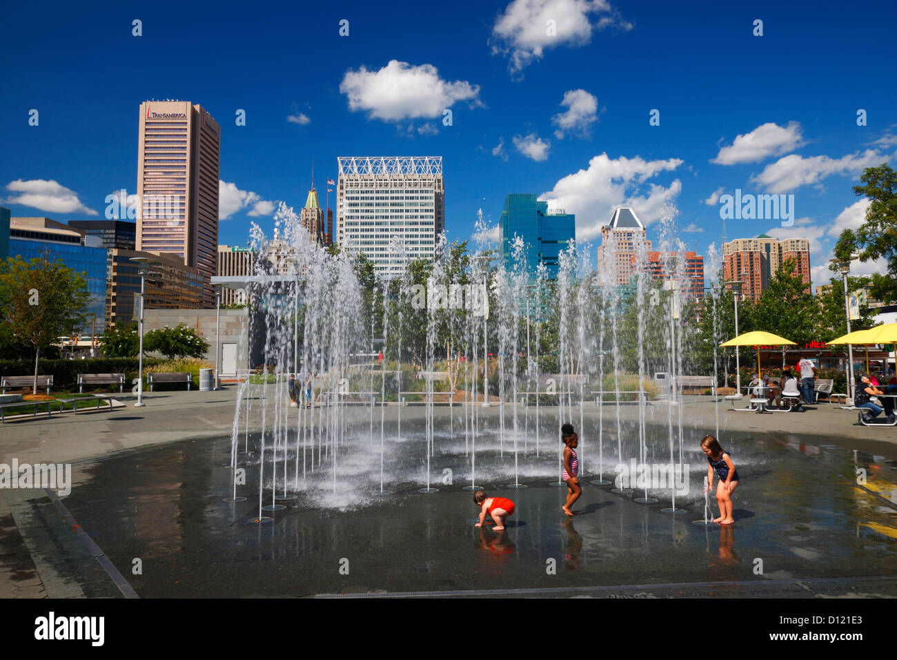 Baltimore with kids hi-res stock photography and images - Alamy