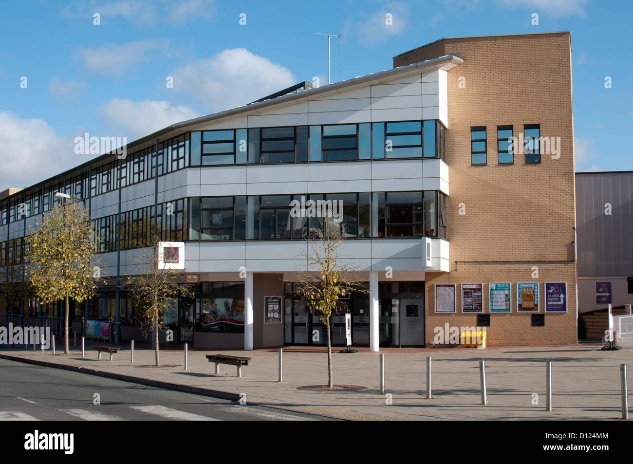 Students Union building, University of Warwick, UK Stock Photo - Alamy