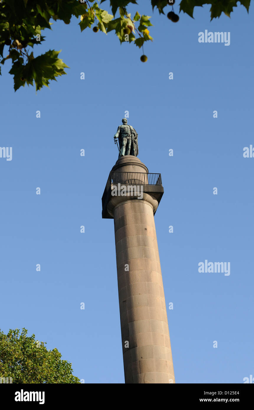Duke of york sir richard westmacott column monument london hi-res stock photography and images ...