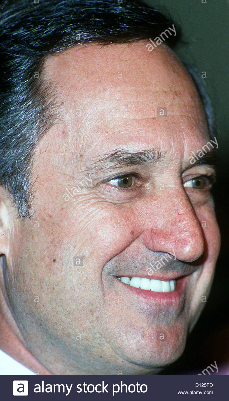 Neil Sedaka Stock Photos & Neil Sedaka Stock Images - Alamy