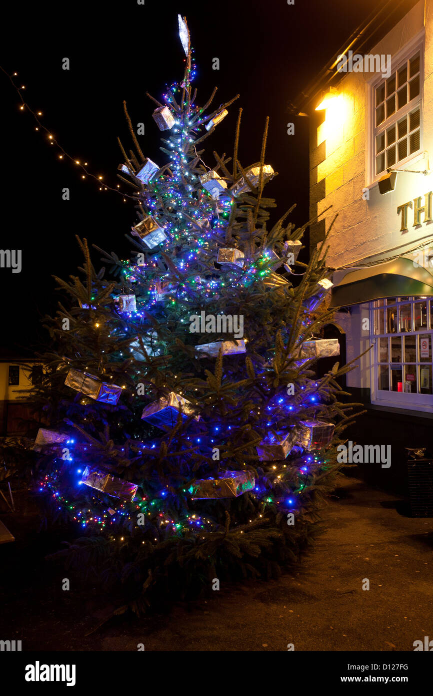 Deck heater hi-res stock photography and images - Alamy