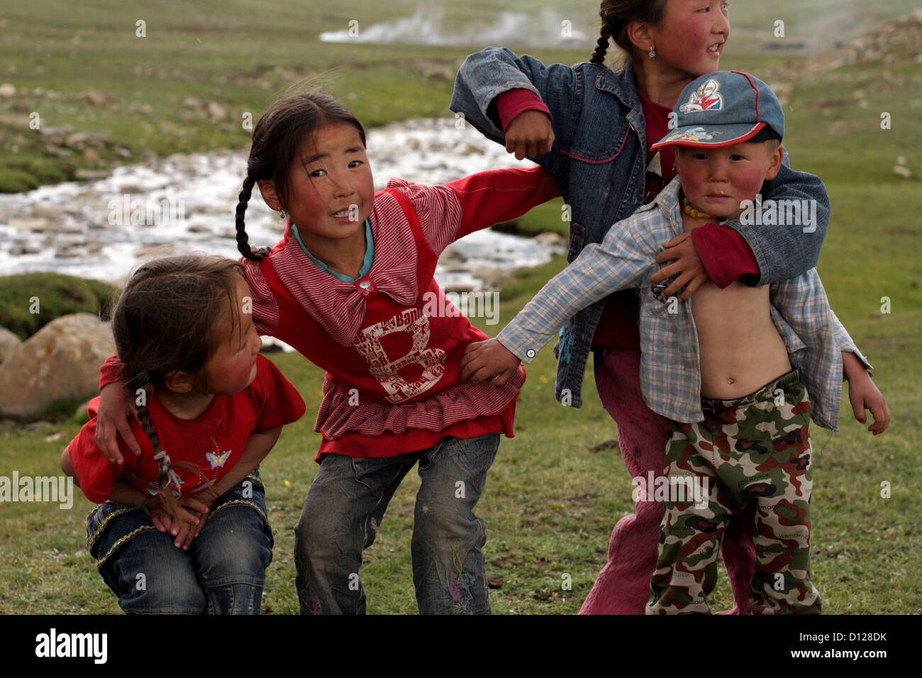 Nomad children living in the Naiman Nuur area Stock Photo - Alamy