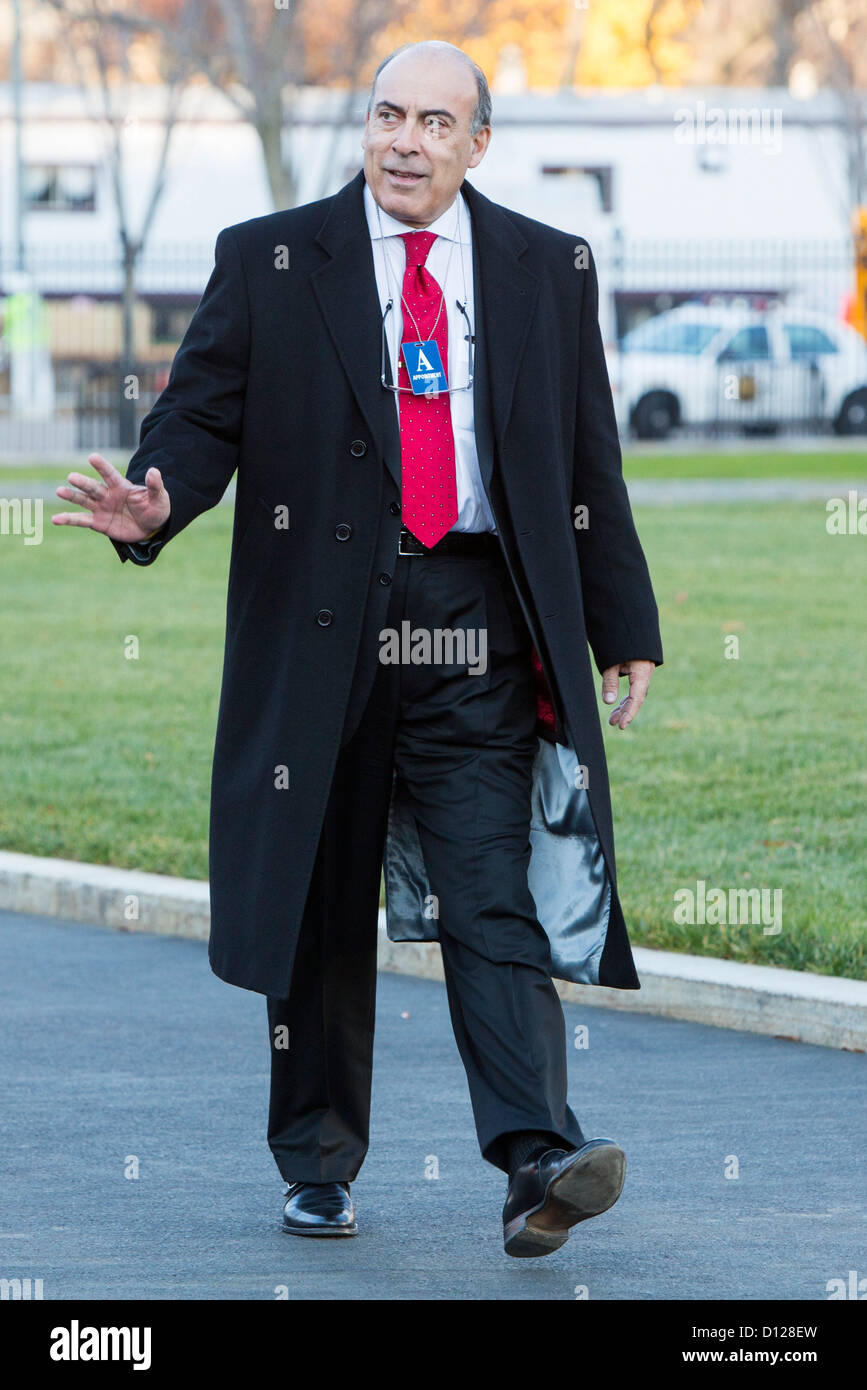 Muhtar Kent, Chairman and CEO of Coca Cola arrives at the White House ...