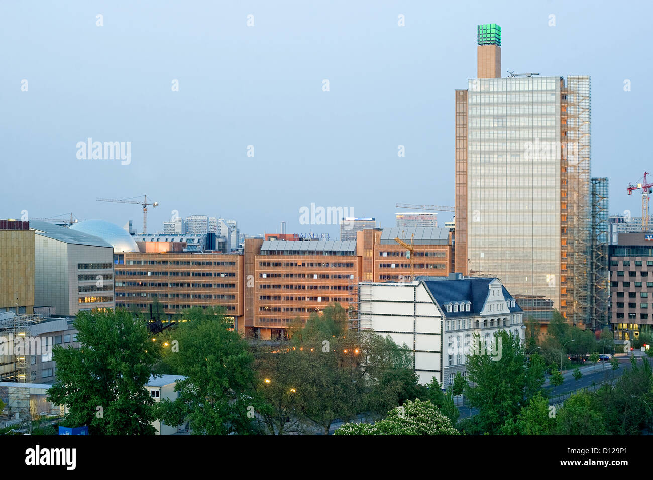 Debis building by renzo piano hi-res stock photography and images - Alamy