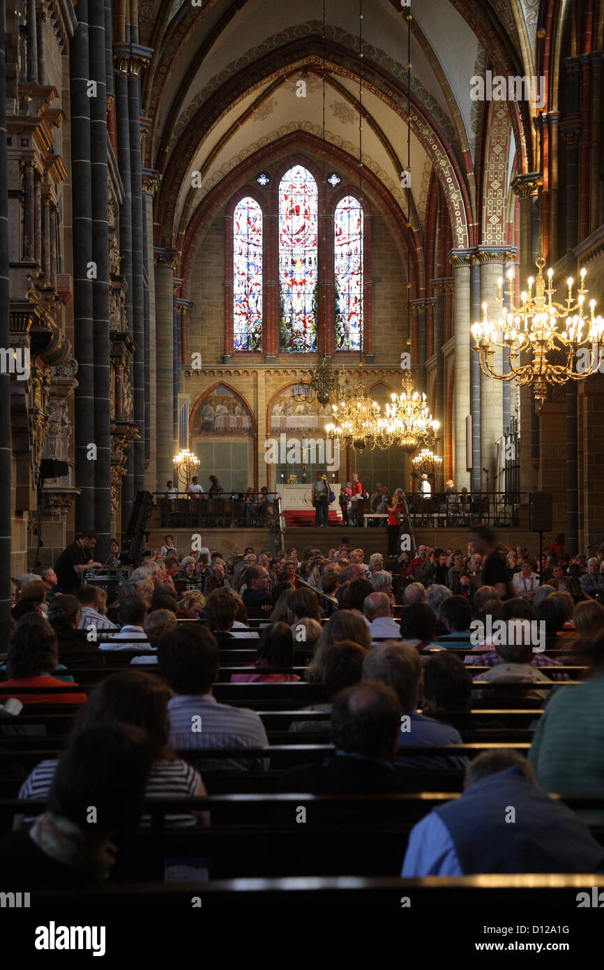 32nd german protestant church hi-res stock photography and images - Alamy