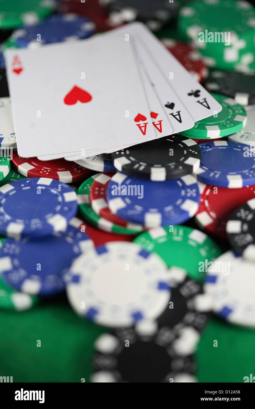 Pocker chips hi-res stock photography and images - Alamy