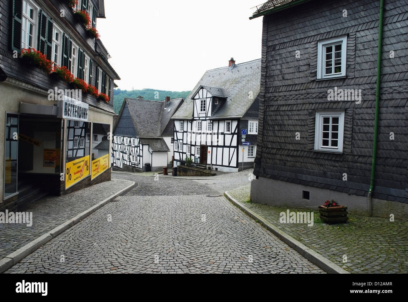 Belgian block road hi-res stock photography and images - Alamy