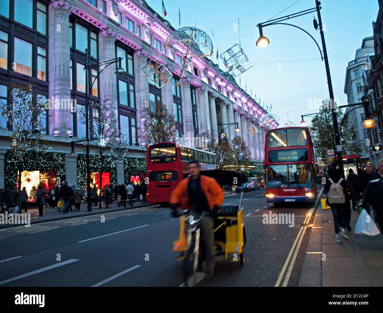Traffic on oxford street showing hi-res stock photography and images ...