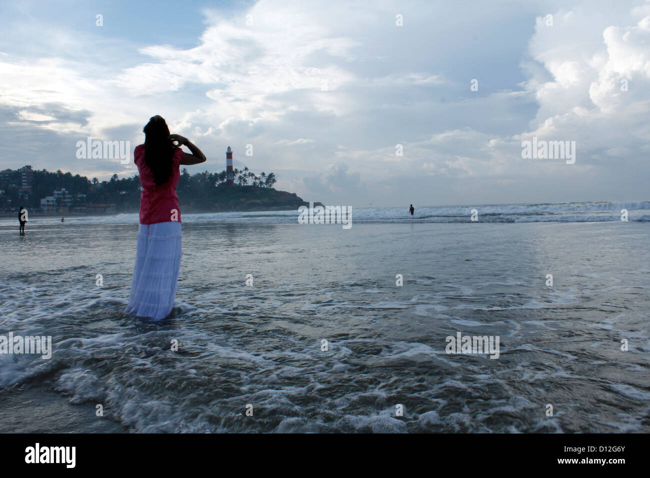 Lady at beach hi-res stock photography and images - Alamy