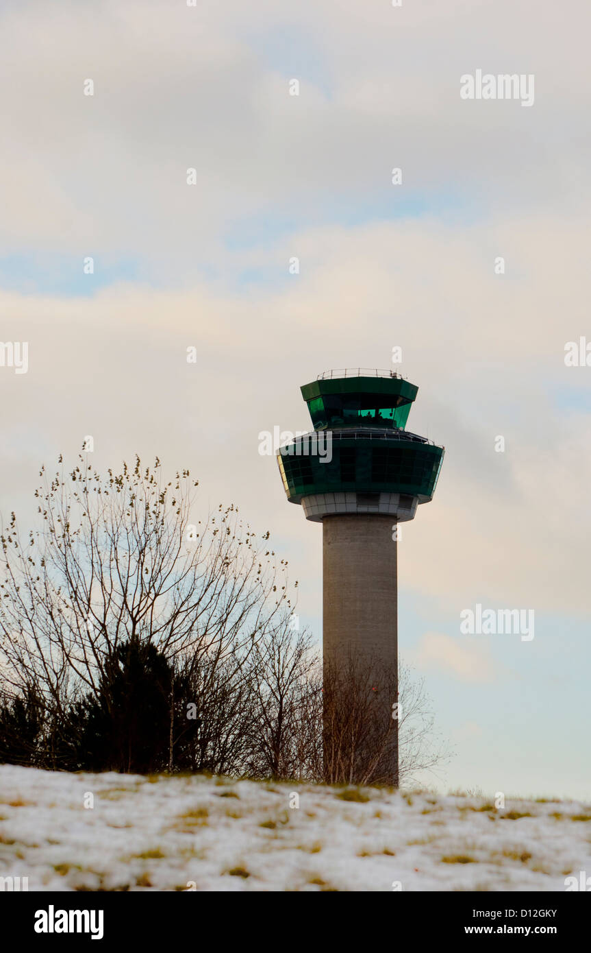 Control tower Stansted Airport in winter with dusting of snow Stock ...