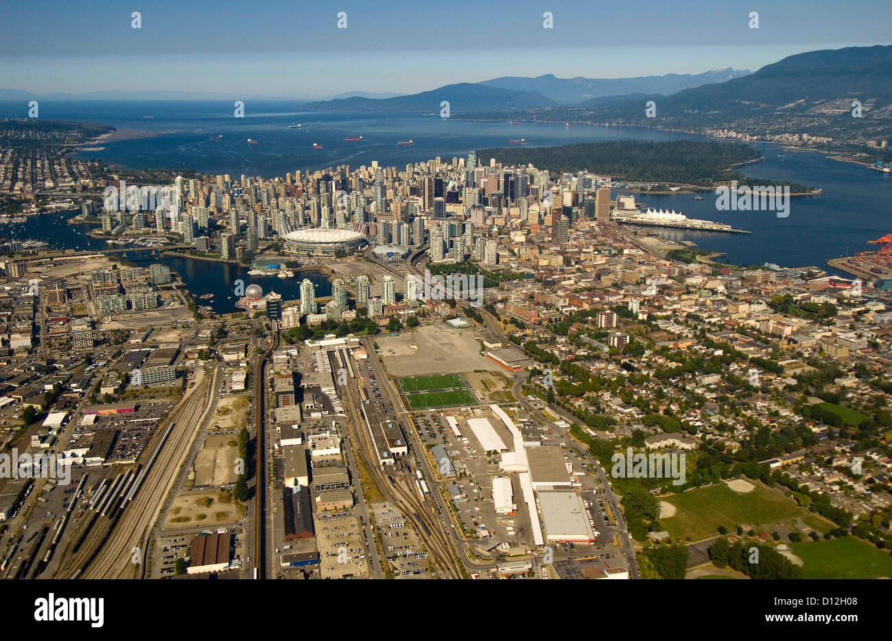 Vancouver aerial hi-res stock photography and images - Alamy
