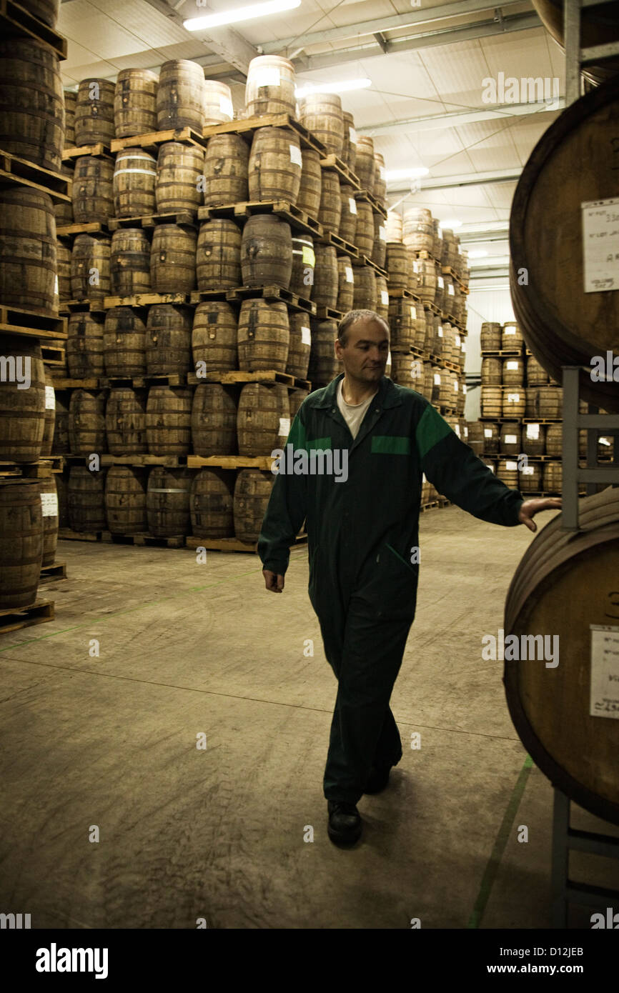 Whiskey distillery worker hi-res stock photography and images - Alamy