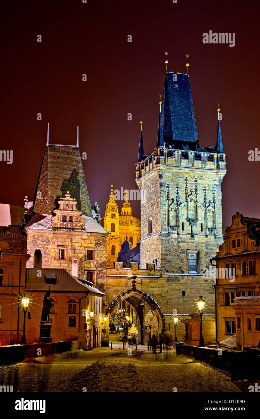 Romantic night walk on Charles Bridge in Prague Stock Photo - Alamy