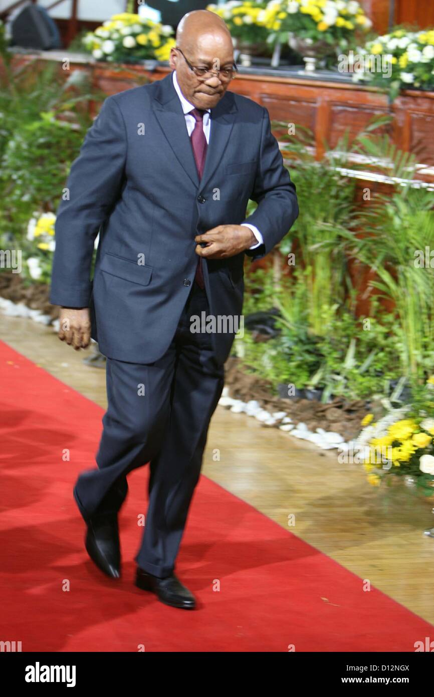 JOHANNESBURG, SOUTH AFRICA: President Jacob Zuma at the memorial ...