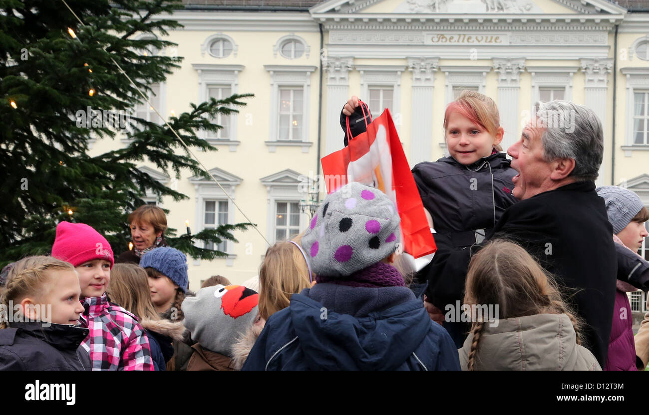 Carl von ossietzky school hi-res stock photography and images - Alamy
