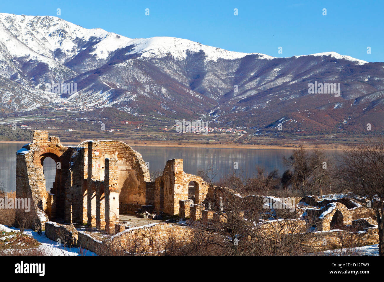 Byzantine church ruins hi-res stock photography and images - Alamy