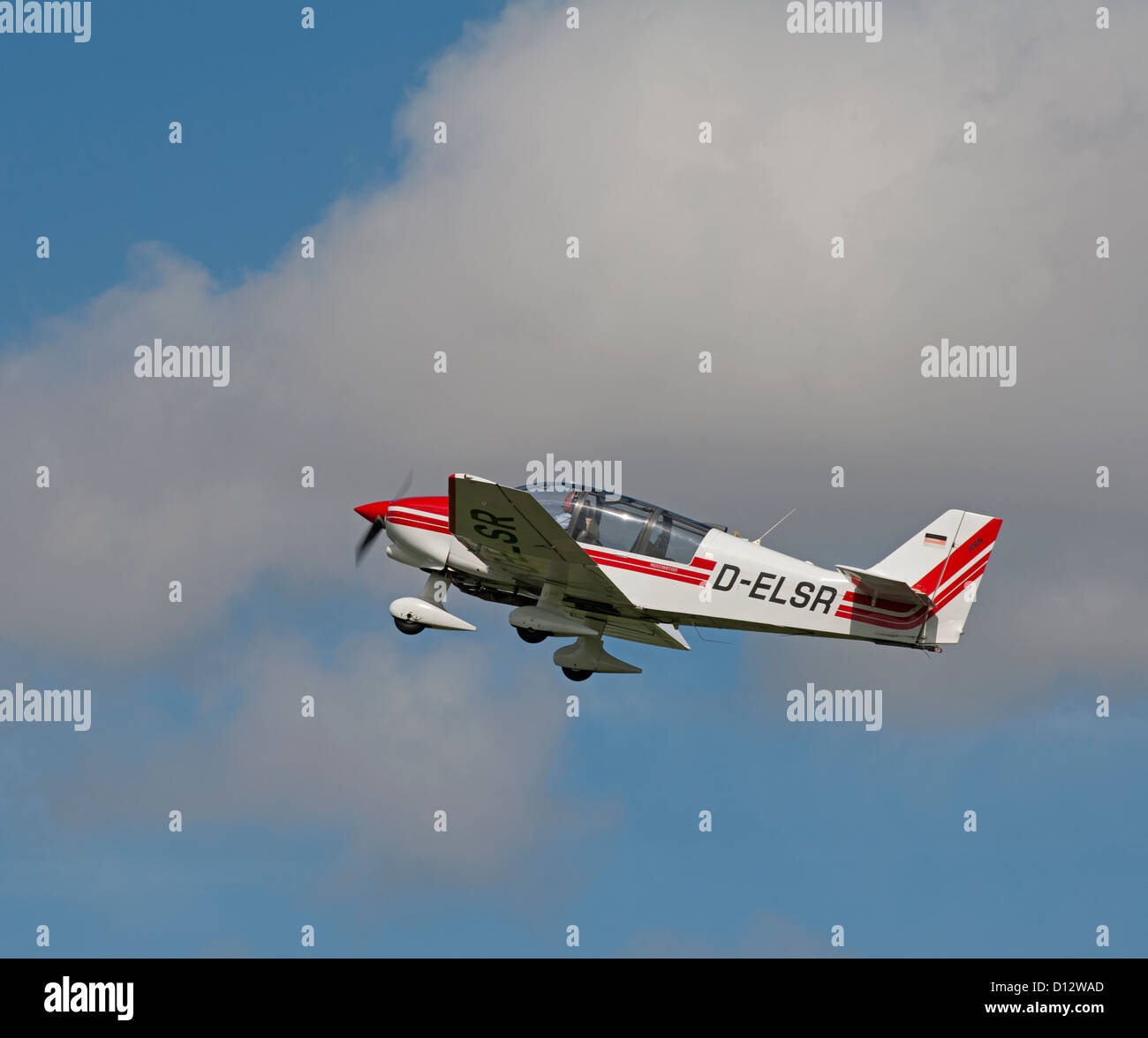 Robin DR-400-180R Remorqueur Single engine light aircraft. SCO 8851 ...