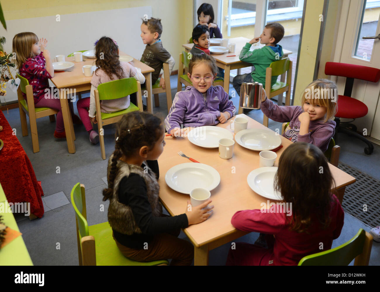 Girls eat lunch at a children daycare in Berlin, Germany, 30 November ...