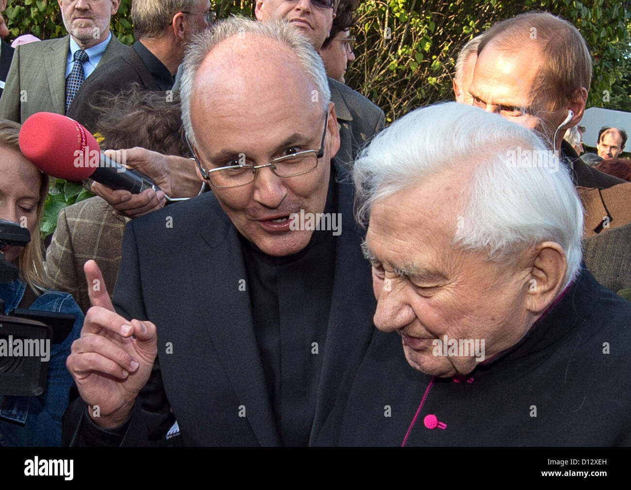 Professor l hi-res stock photography and images - Alamy