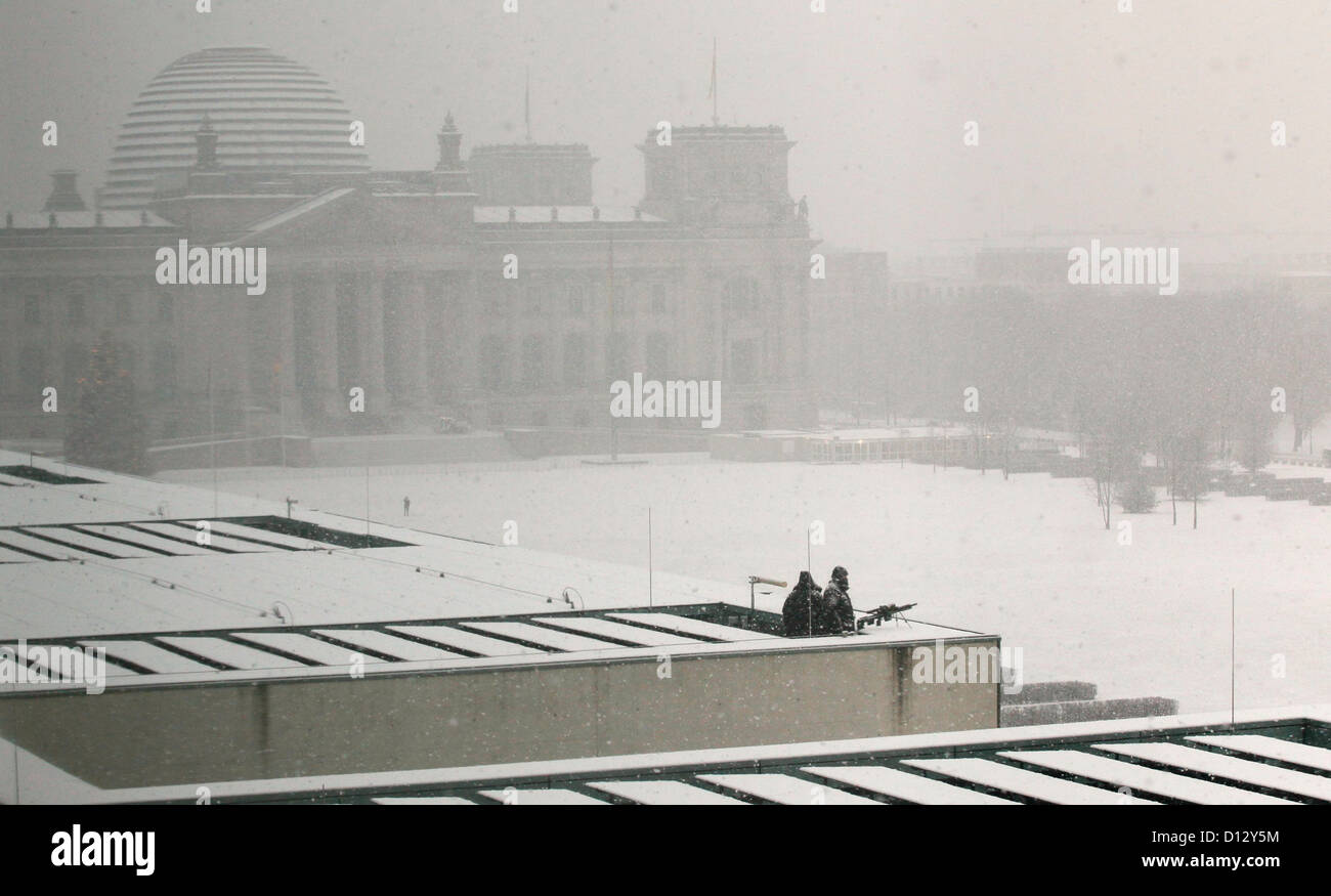 Snipers watch the motorcade of Israeli Prime Minister Benjamin ...