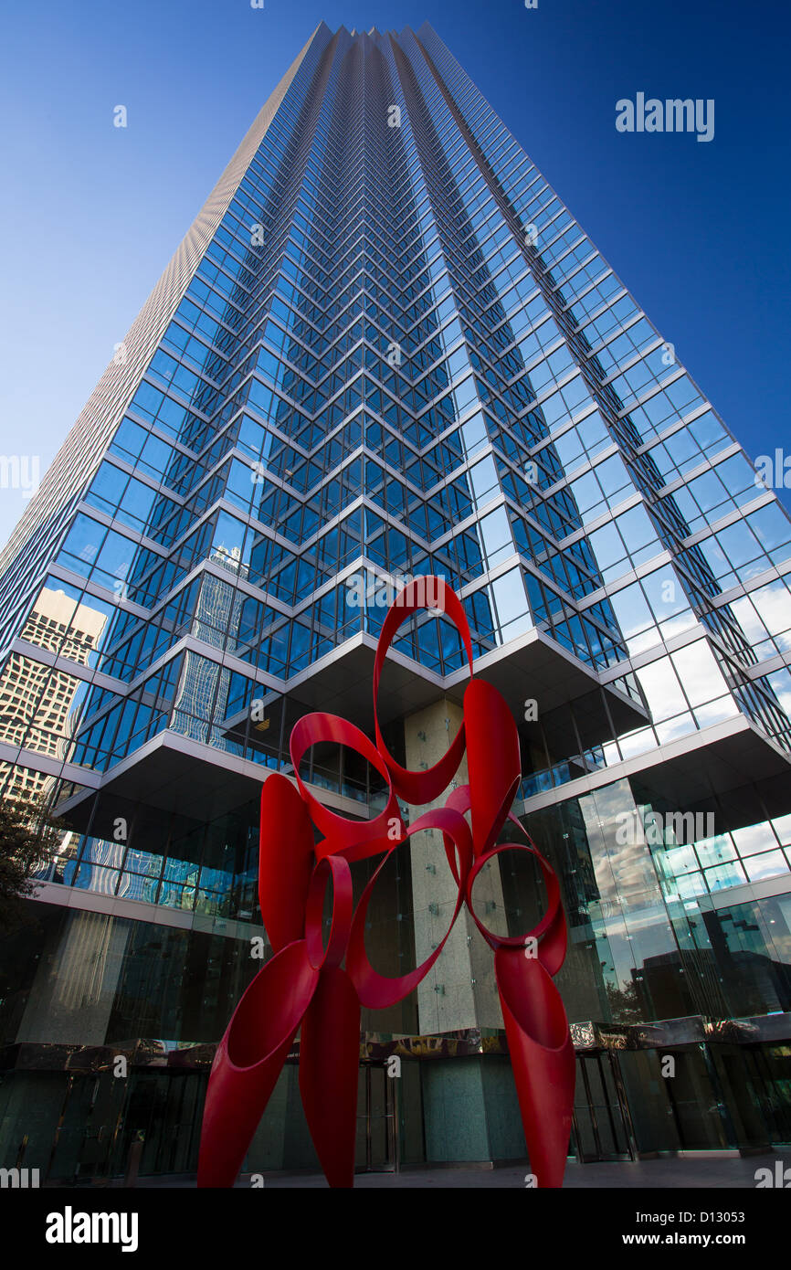 Dallas architecture glass hi-res stock photography and images - Alamy