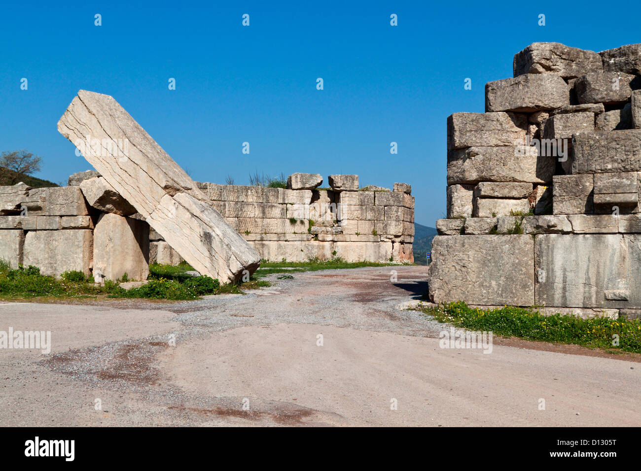 Messene arcadia gate hi-res stock photography and images - Alamy