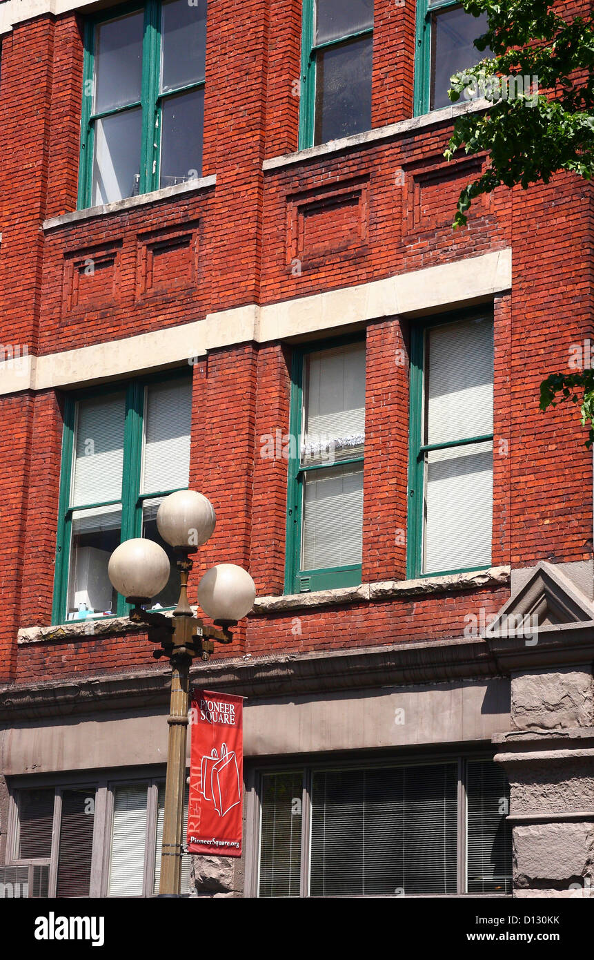 Pioneer style architecture hi-res stock photography and images - Alamy