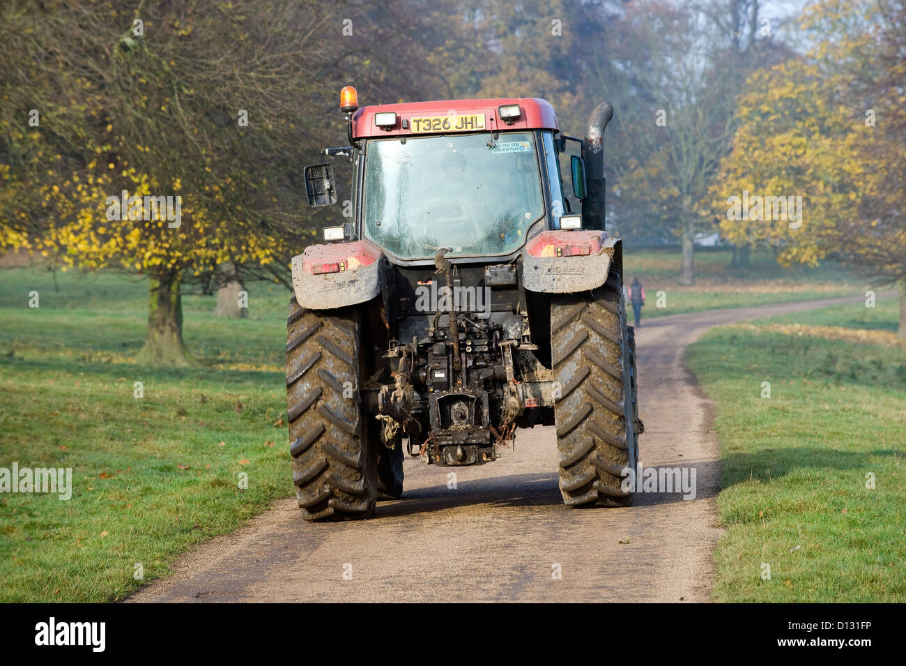 Tractor country road hi-res stock photography and images - Alamy