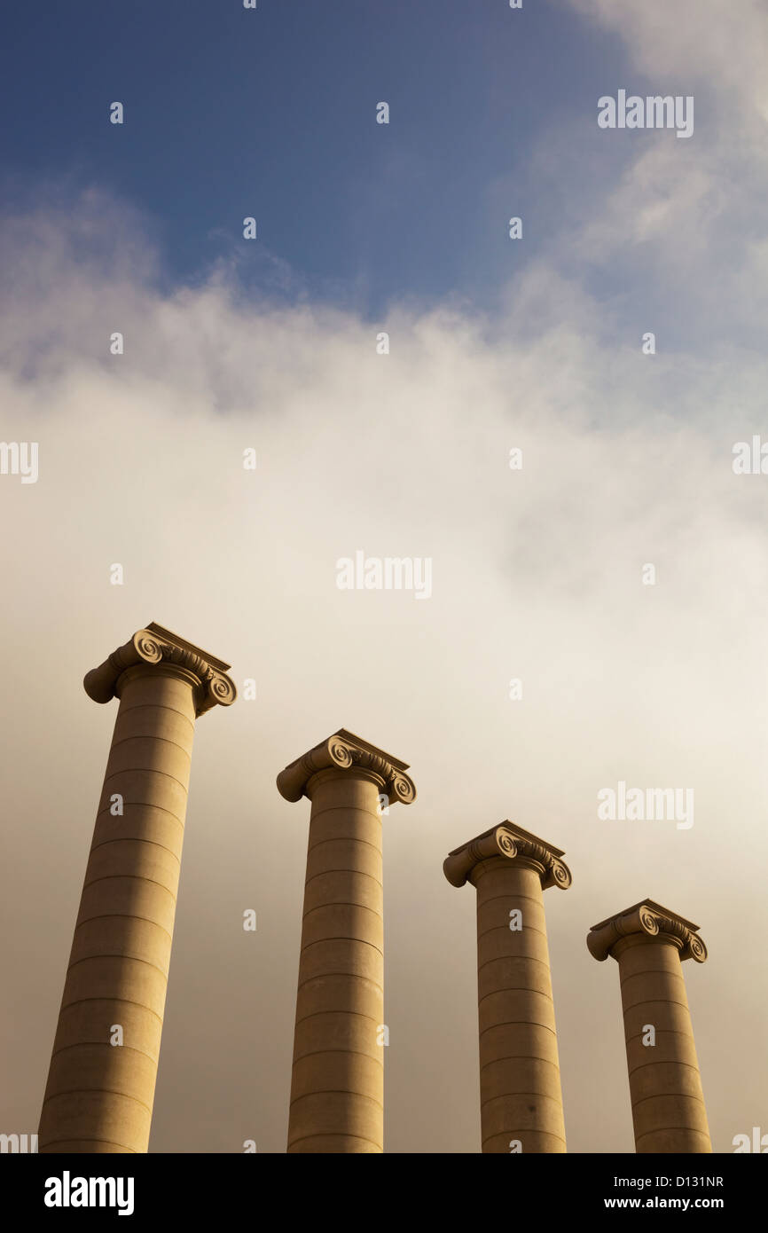 Four ionic columns hi-res stock photography and images - Alamy