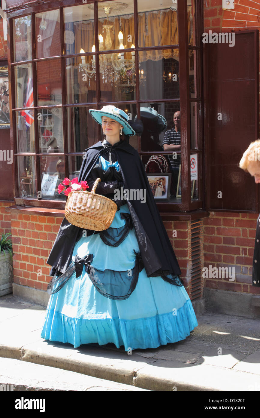 a victorian lady Stock Photo - Alamy