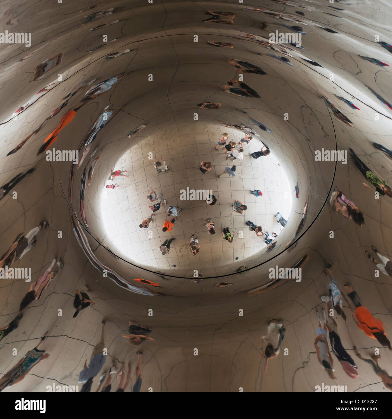 Reflection silver hi-res stock photography and images - Alamy