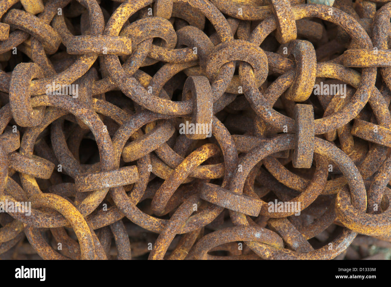 Old rusty chains hi-res stock photography and images - Alamy