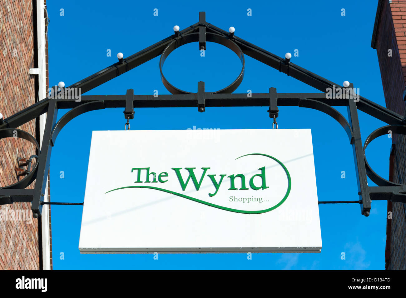 The wynd hi-res stock photography and images - Alamy