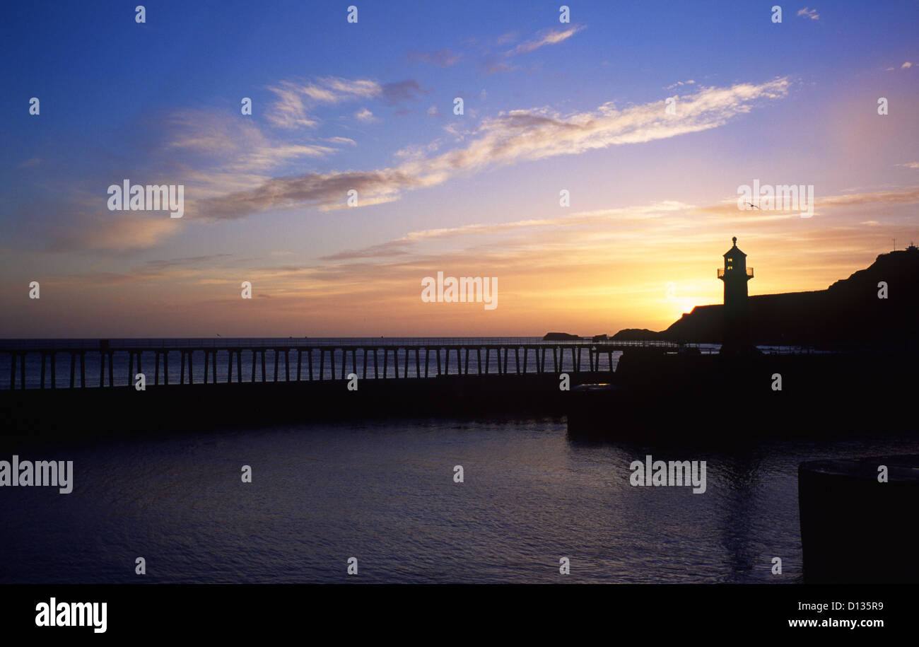 Sunrise and Lighthouse, Whitby,Yorks Stock Photo - Alamy