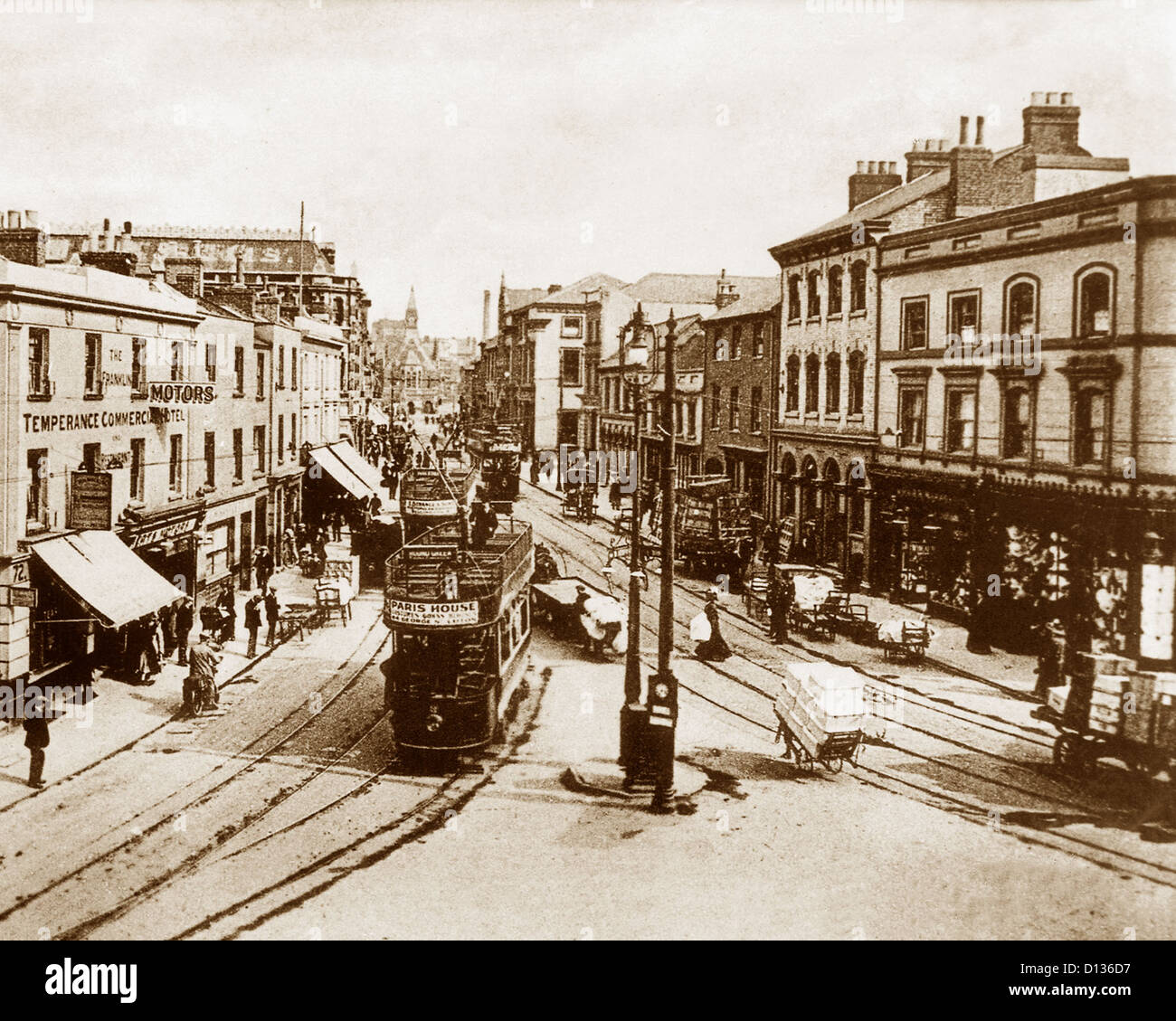 George street hi-res stock photography and images - Alamy