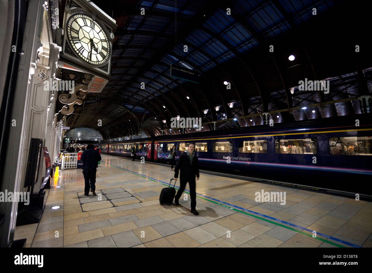 Paddington Railway Station interior, London, England, UK Stock Photo ...