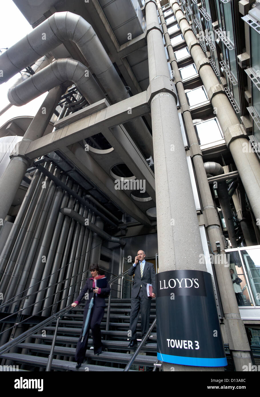 Leave logo hi-res stock photography and images - Alamy