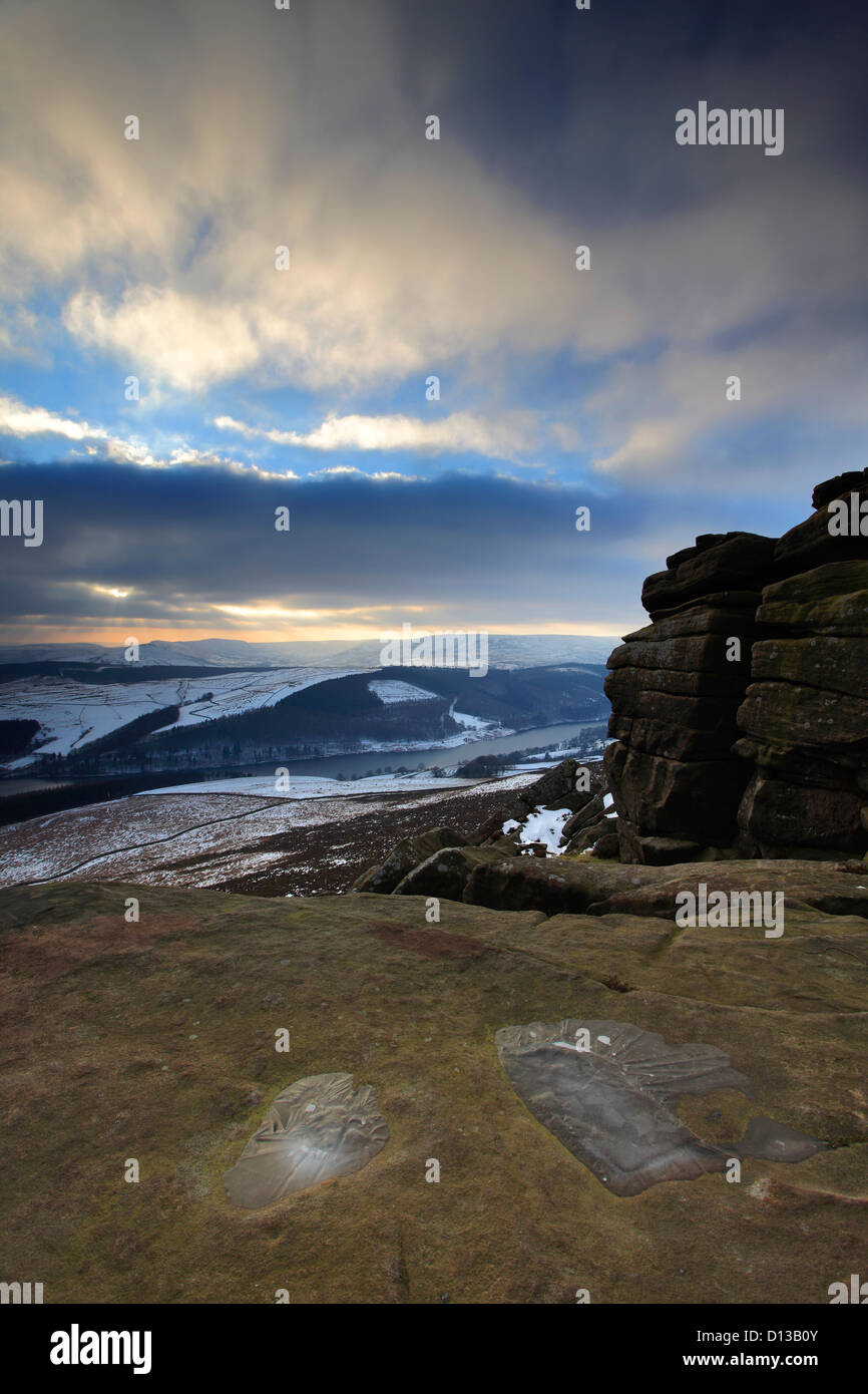 Wintertime over Howden Moors, Upper Derwent Valley, Peak District ...