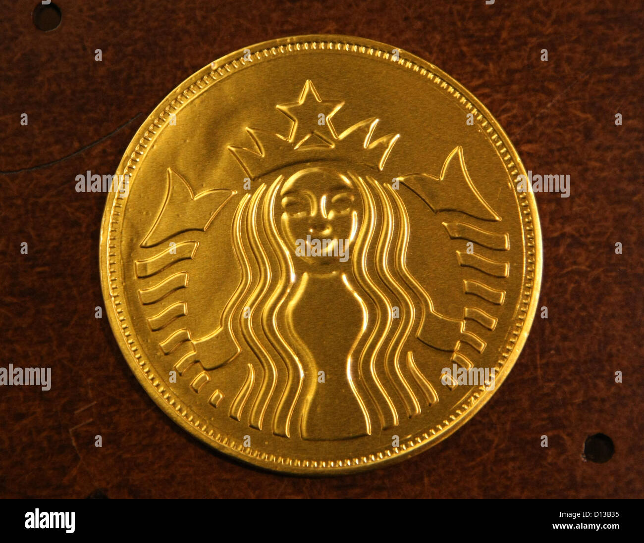 Starbucks coin hi-res stock photography and images - Alamy